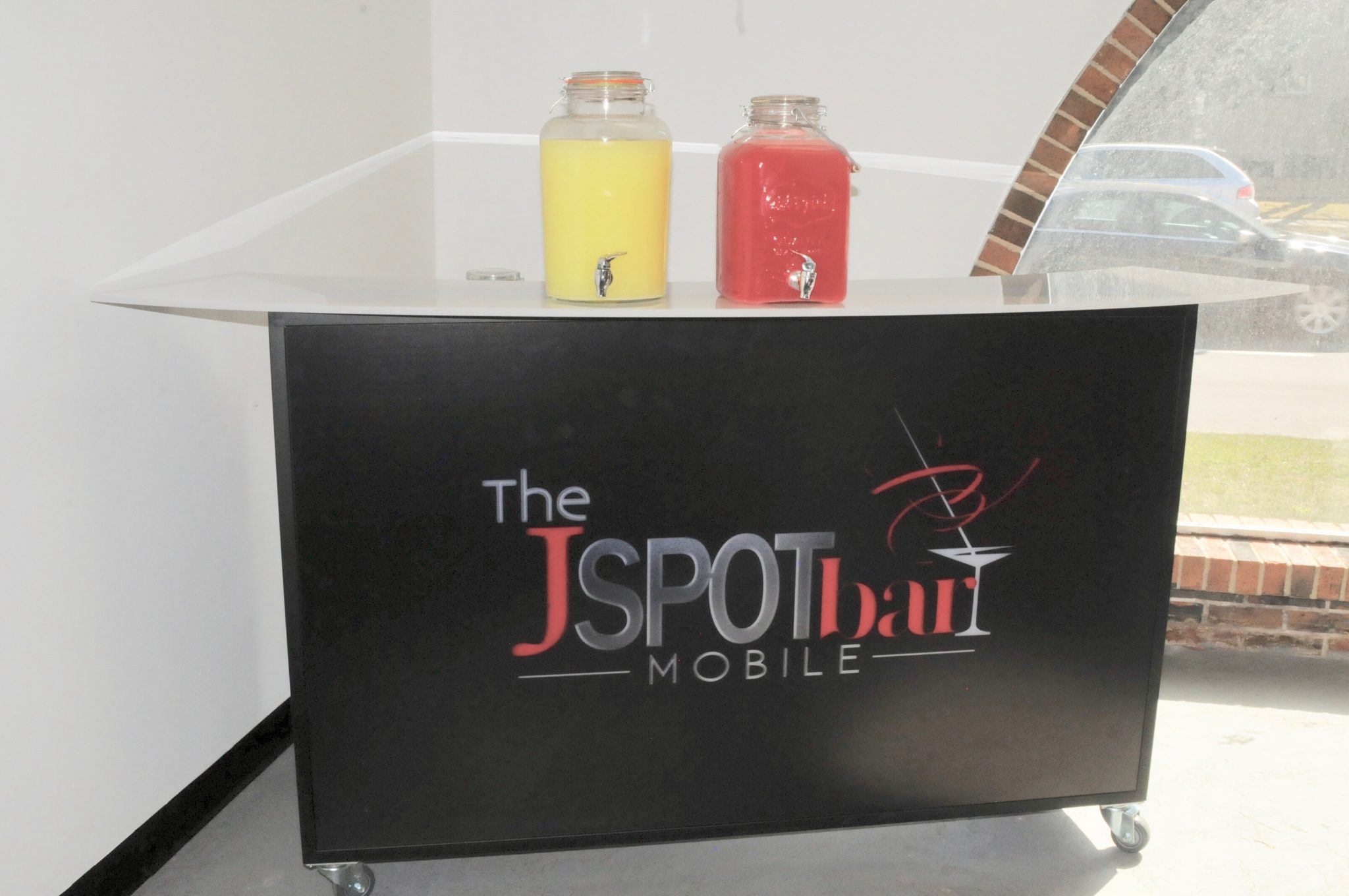 Find Bartenders for Hire, Mobile Bartenders, Portable Bar Rental & More!